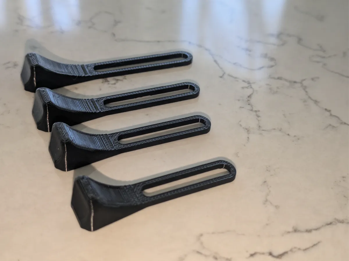 TPU Zipper Pulls - Free 3D Print Model - MakerWorld