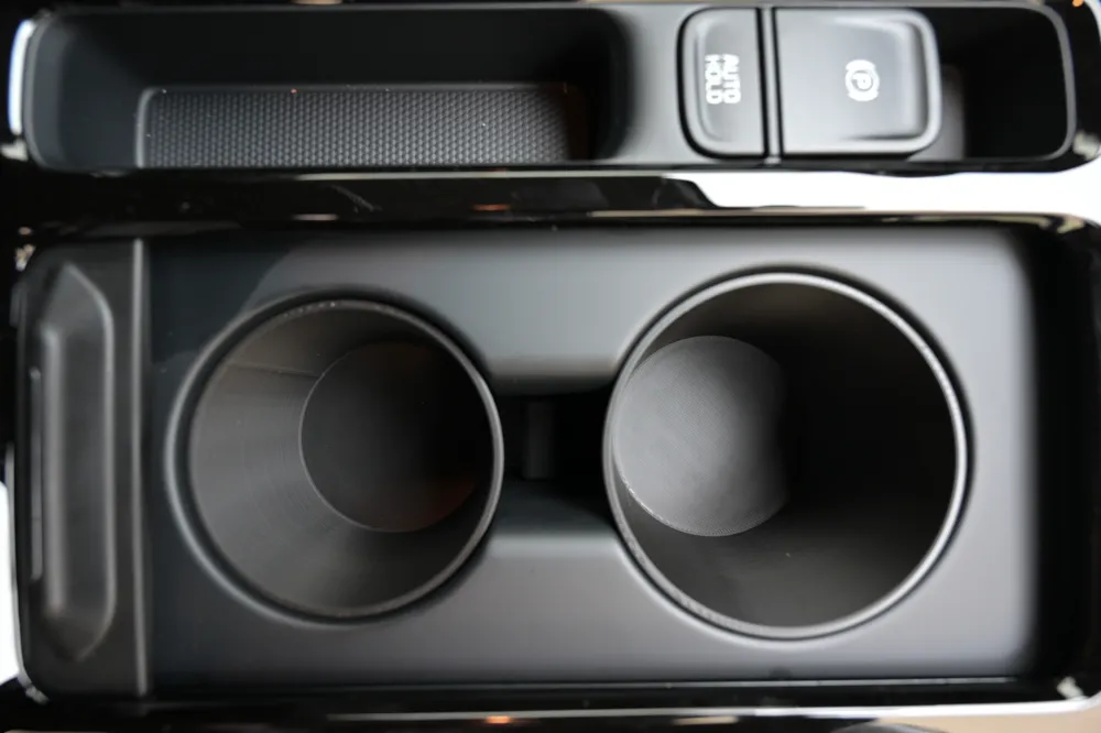 KIA cee'd / ceed Cup Holder Inserts - Free 3D Print Model - MakerWorld