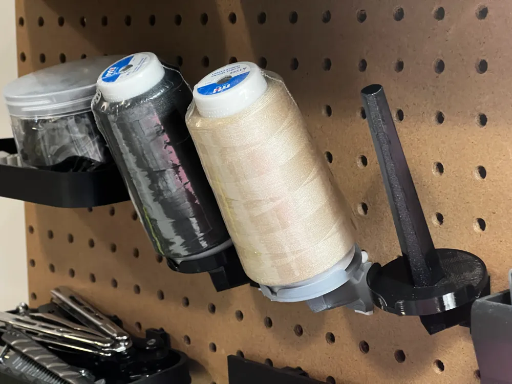 Sewing thread spools holder on 1inch pegboard - Free 3D Print Model ...