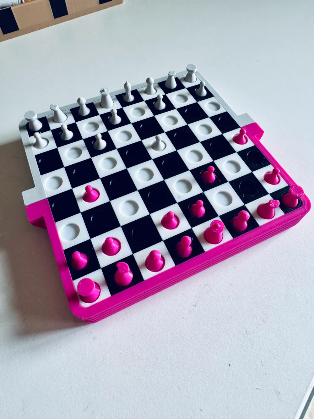 Portable 2-in-1 Chess/Checkers Game Set - Free 3D Print Model - MakerWorld