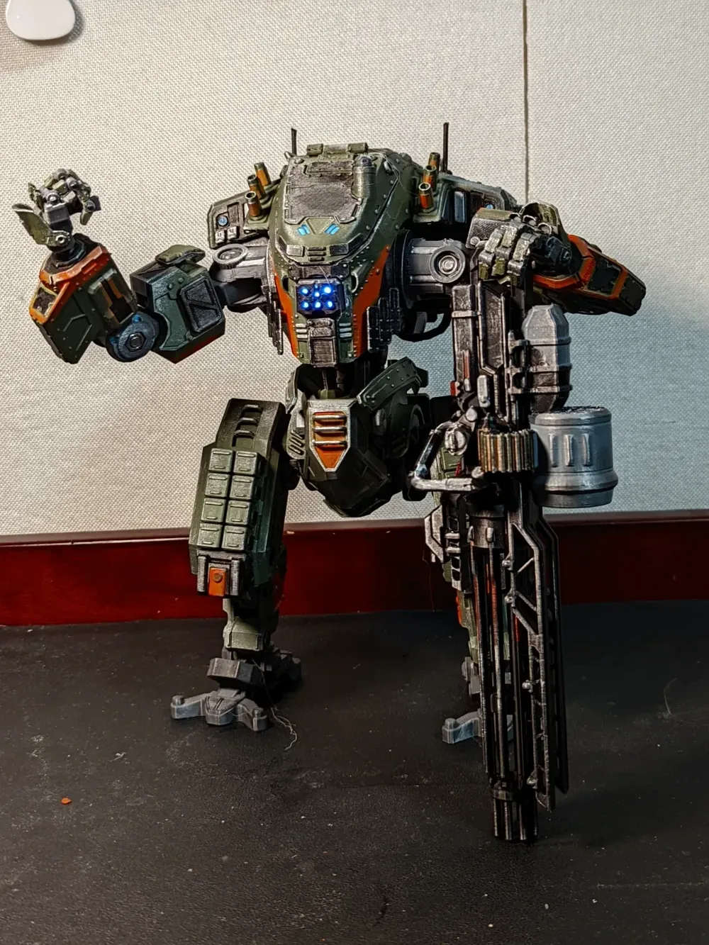 Titanfall 2 Titanfall Legion by zyqce MakerWorld: Download Free 3D Models