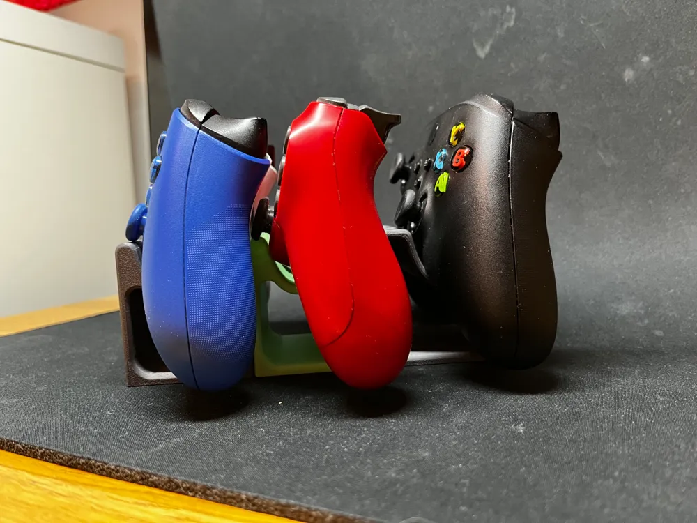 Magnetic controller stand for Playstation and Xbox by chmod_700 ...