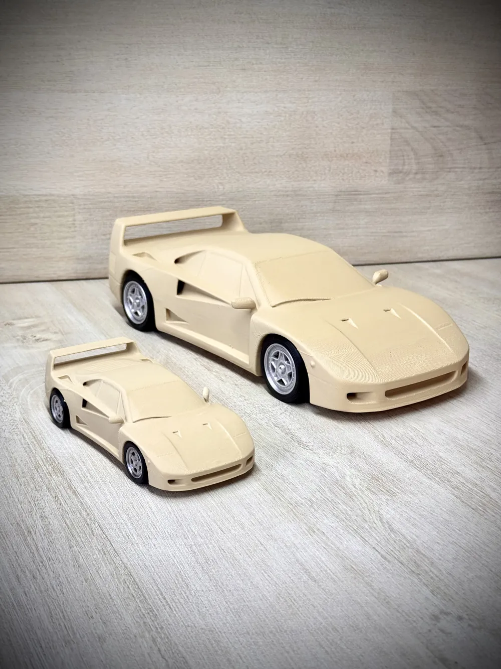 Ferrari F40 Scale Model (Large & Small!) by ShapeShift 3D Creations MakerWorld: Download Free 3D ...