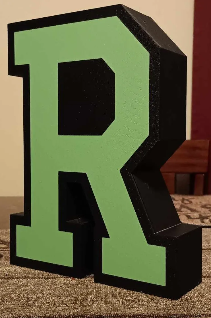 Letter R Piggy Bank by quiznex - MakerWorld
