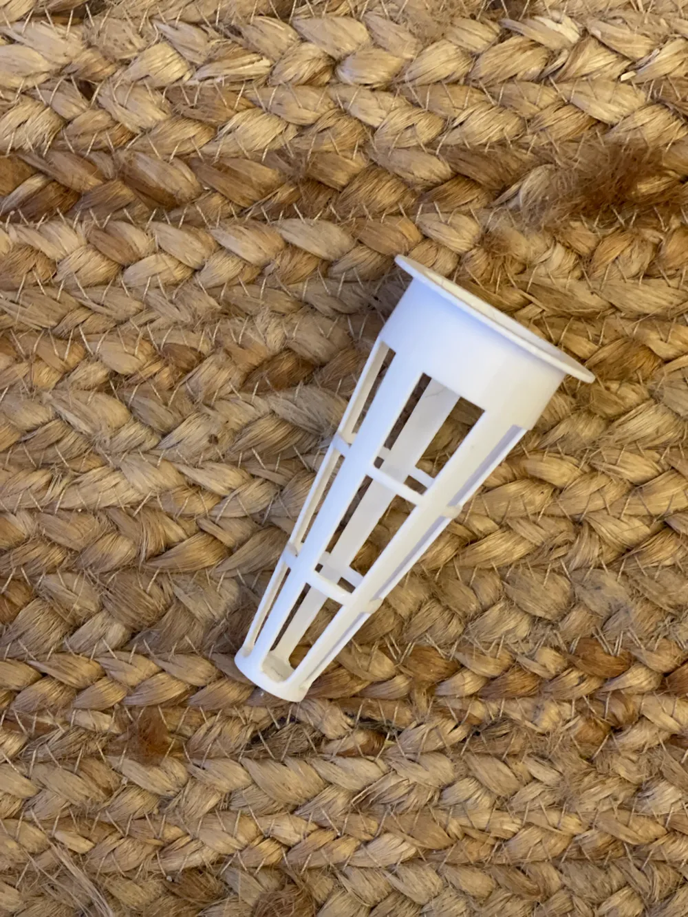 Hydroponic cups - Free 3D Print Model - MakerWorld