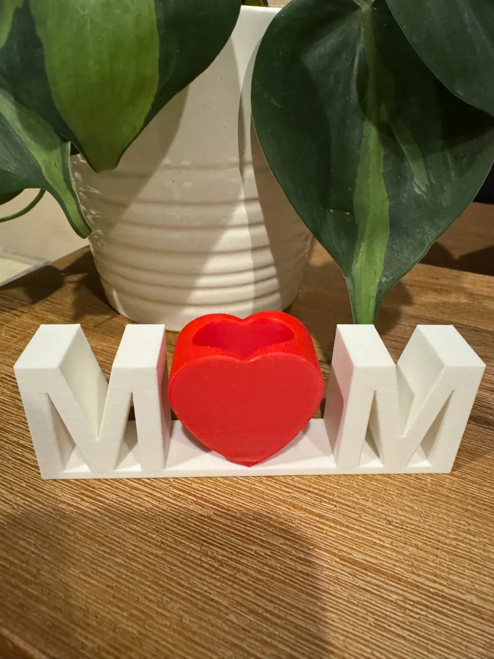 Mom heart sign by lincoln.fiala - MakerWorld