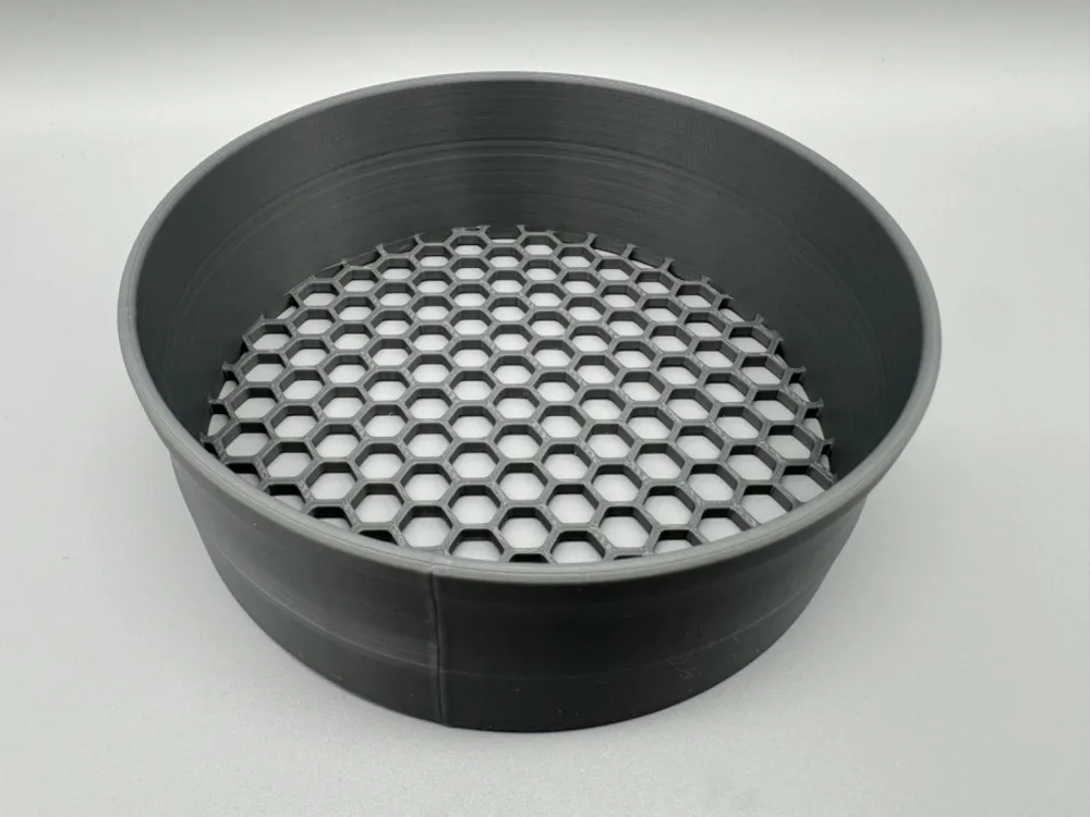 120mm diameter sieve with 8mm hexagon pattern for kitchen etc. by ...