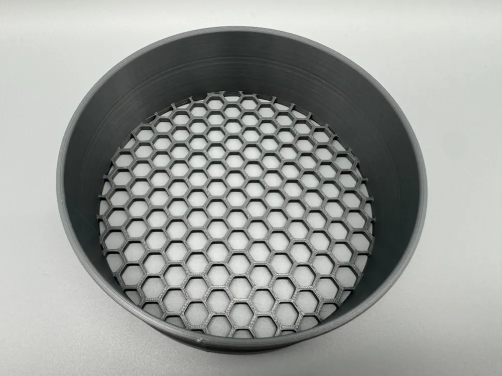 120mm diameter sieve with 8mm hexagon pattern for kitchen etc. by ...