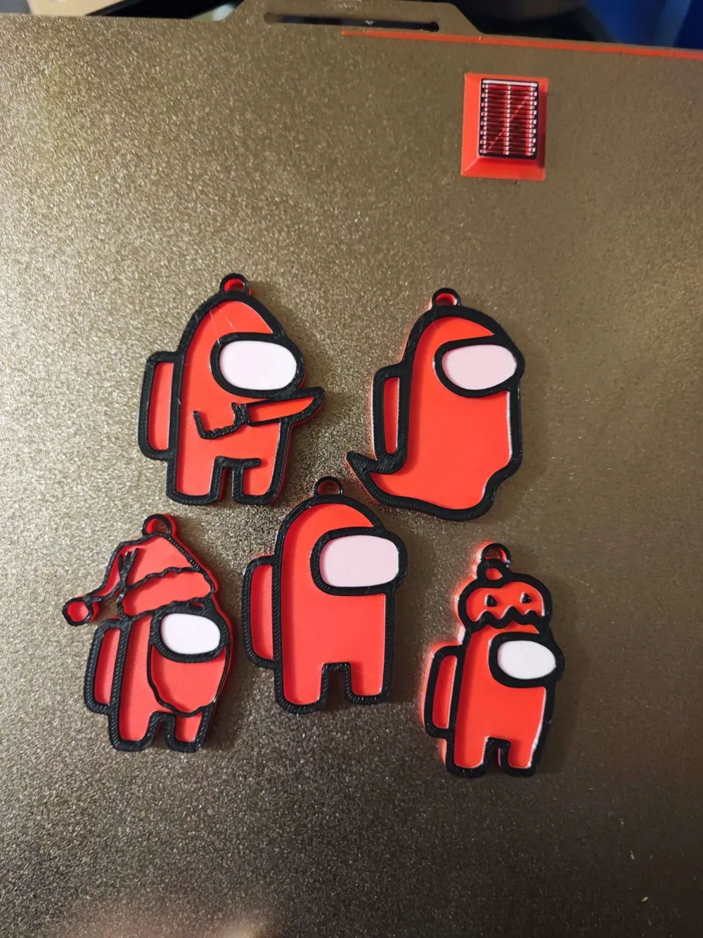 Among Us keychain by fikuss30 - MakerWorld