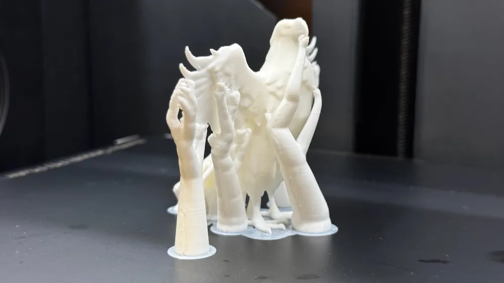 Standing eagle figure, 100mm width by pablodesign - MakerWorld