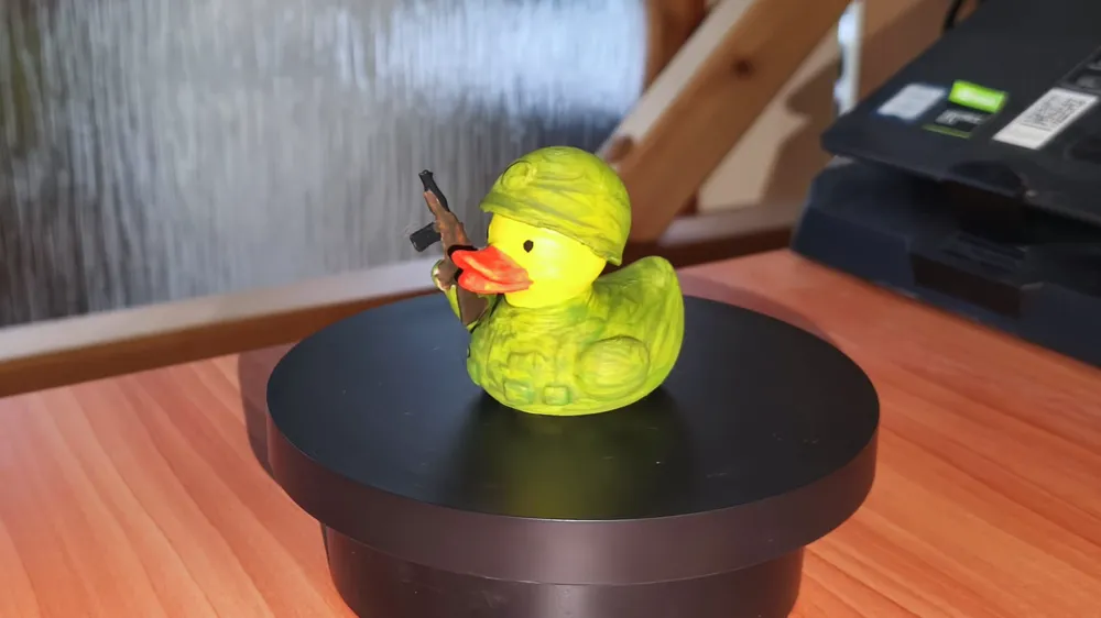 soldier duck by lukas.vavra - MakerWorld