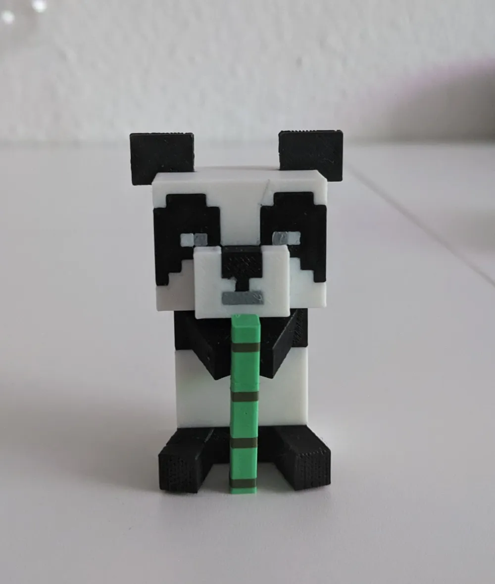 Minecraft Baby Panda with Bamboo by AtzeDiggiBro - MakerWorld