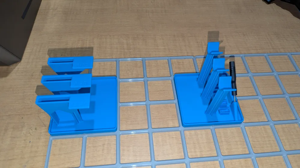 Neiko Caliper Set Holder by DJR Engineering - MakerWorld