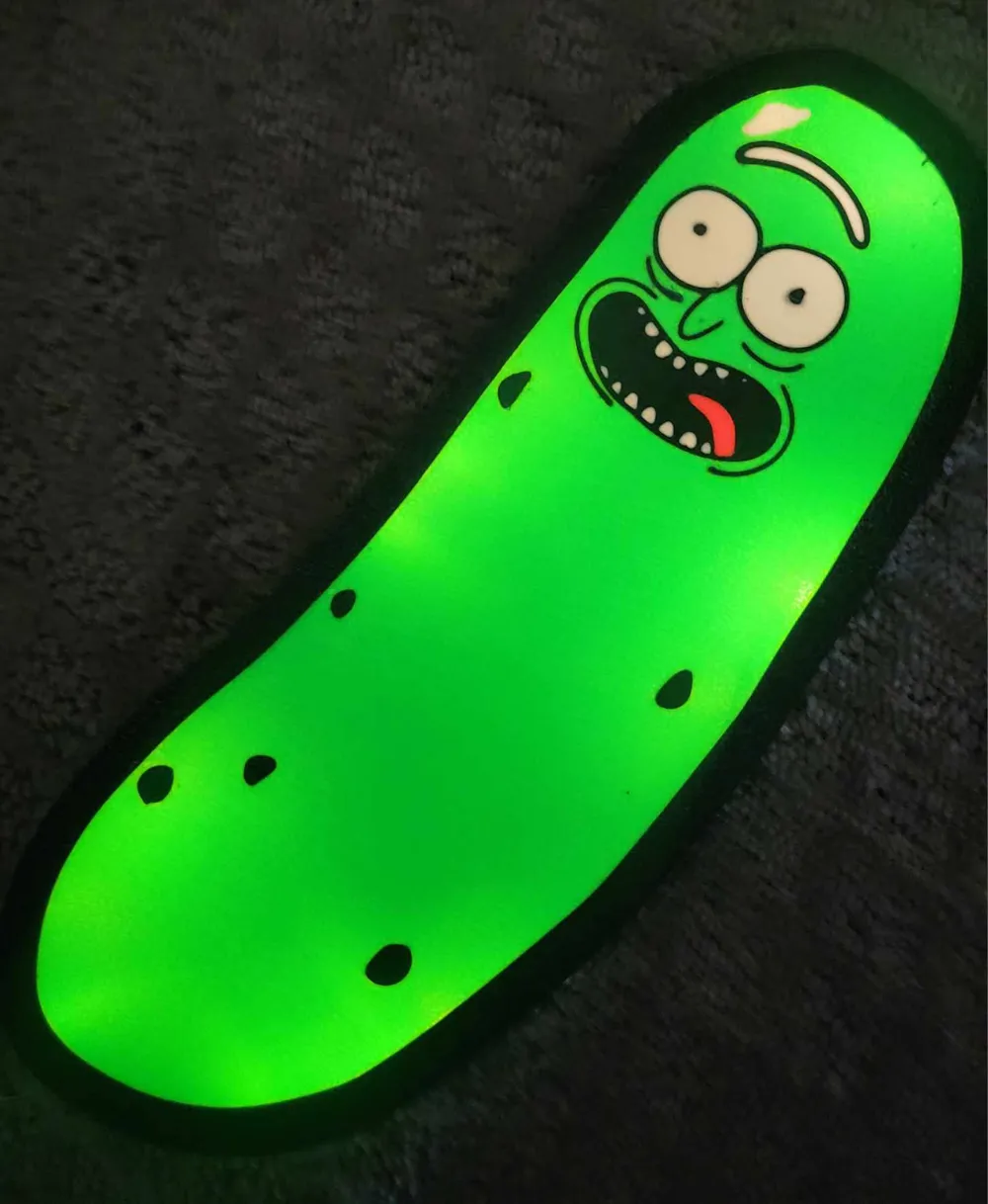 Pickle Rick Lightbox by CC3D - MakerWorld