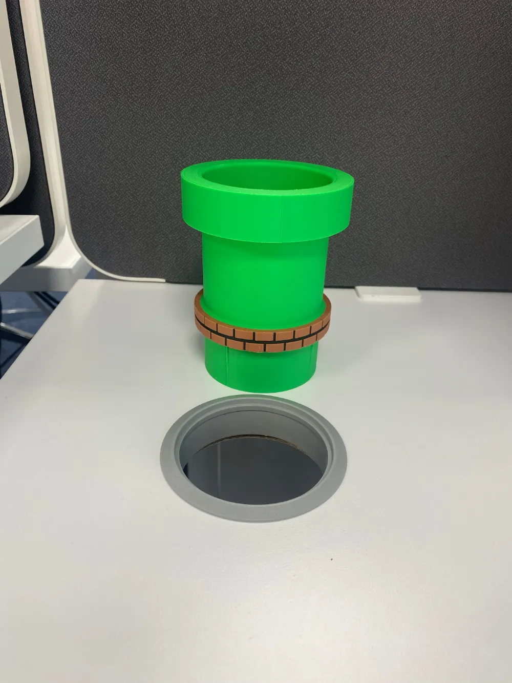 Mario Pipe Desk Pot by Buddz - MakerWorld