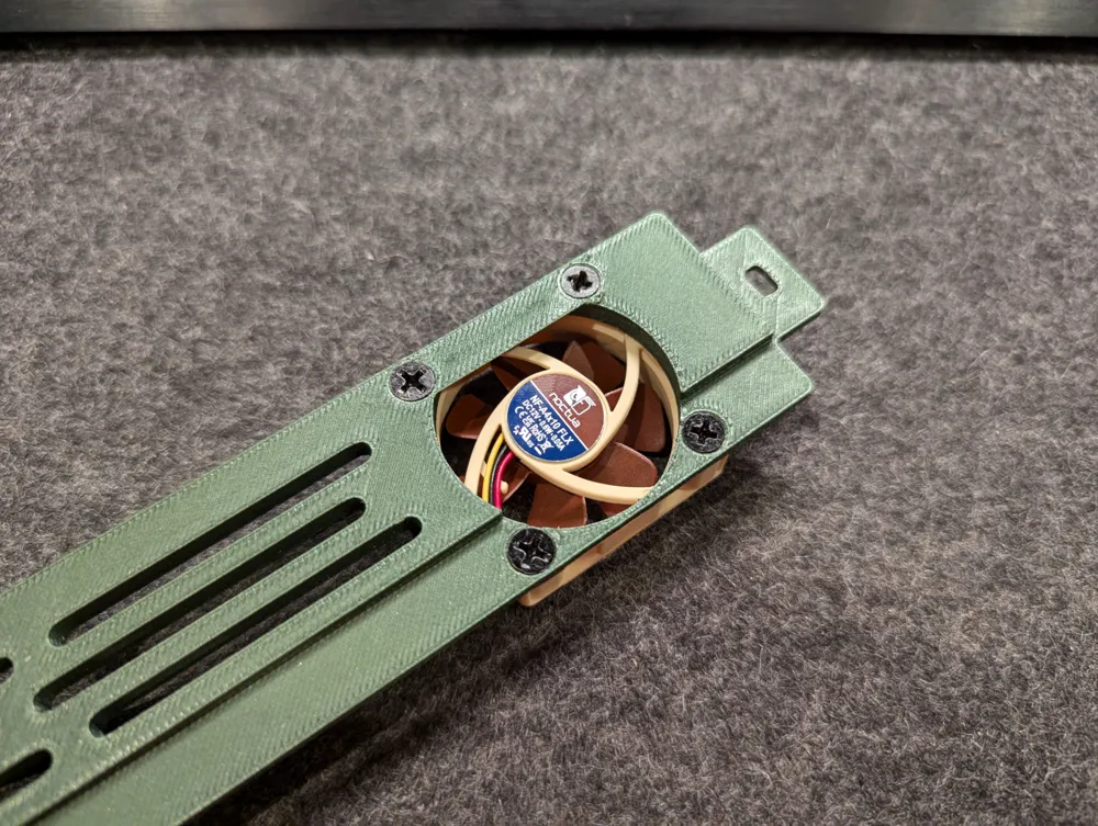 Fractal Design Terra - 40mm Fan Backplate Remixed by Ben MakerWorld ...