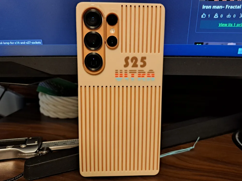 Samsung Galaxy S25 Ultra - Retro-Inspired case by T.H Made MakerWorld ...