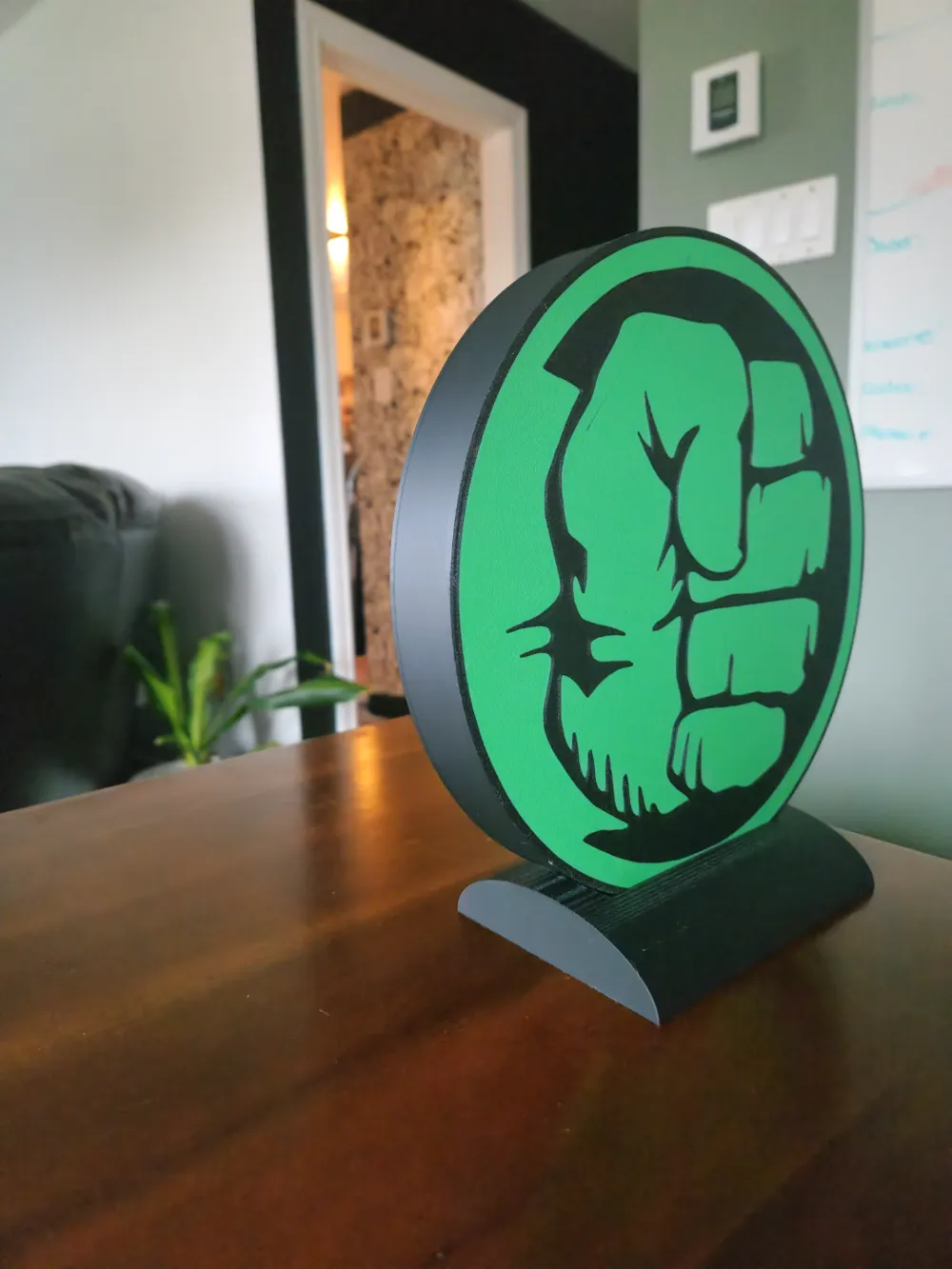 Hulk fist lamp by Cayouche - MakerWorld