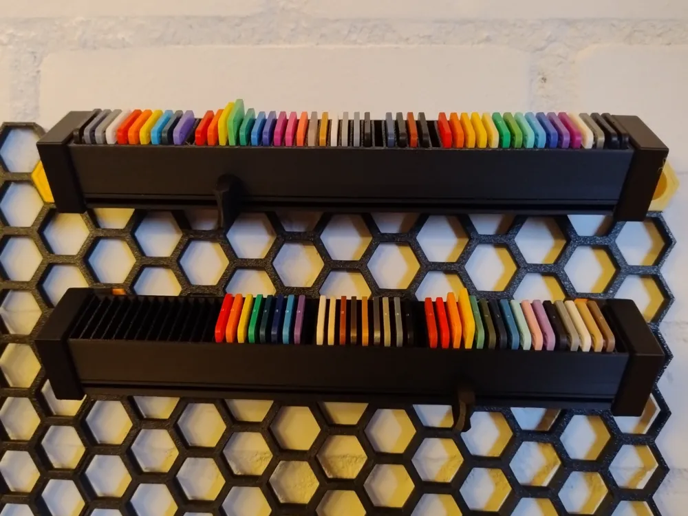 EZ-lock HSW filament swatches Display by Alwyn - MakerWorld