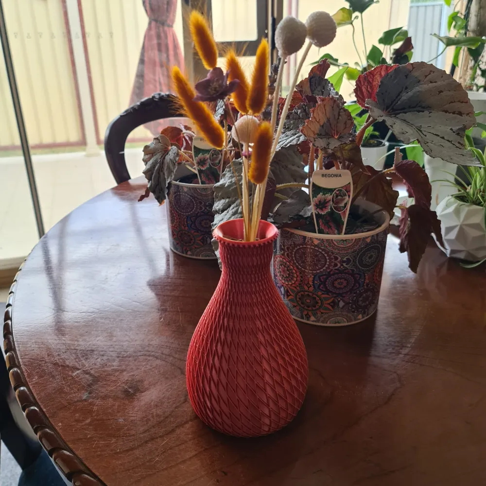 Triple Vase by vmau766 - MakerWorld