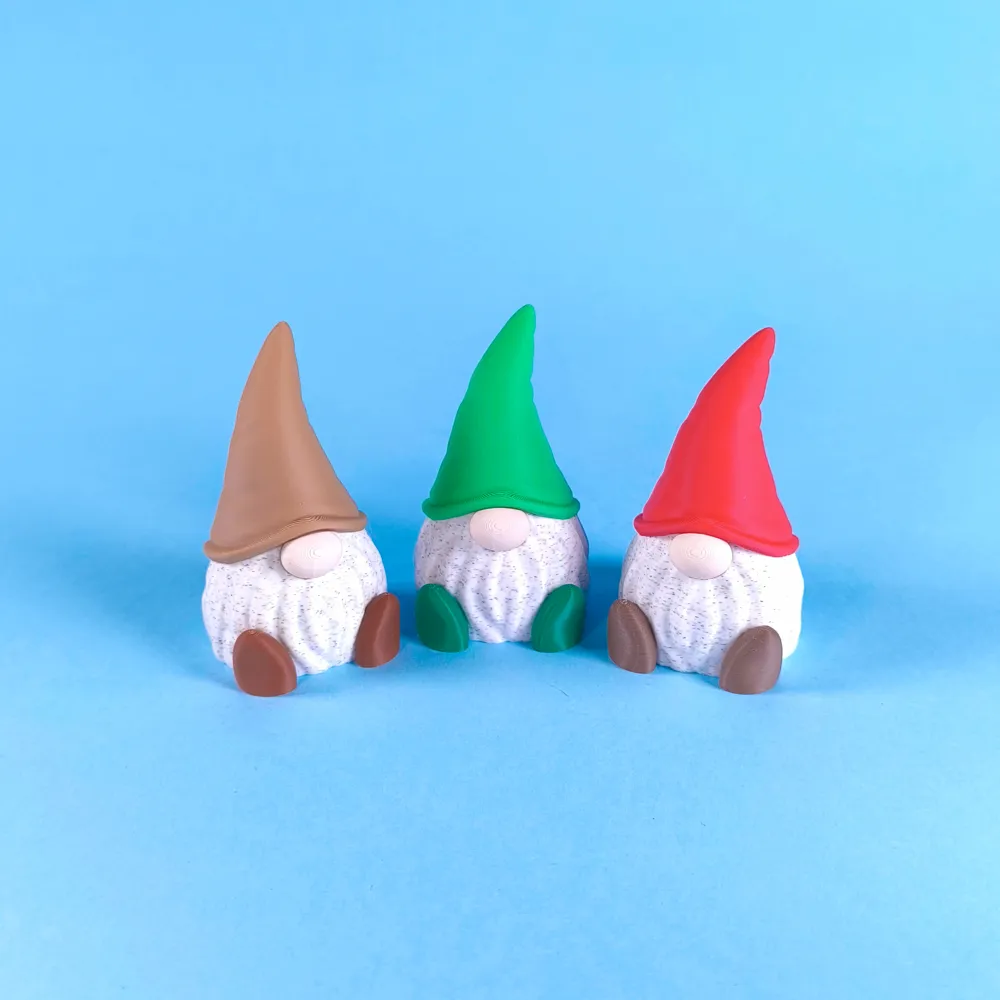 Yet Another Gnome (Toy & Keychain) by Valeria Momo & Mattia MakerWorld ...