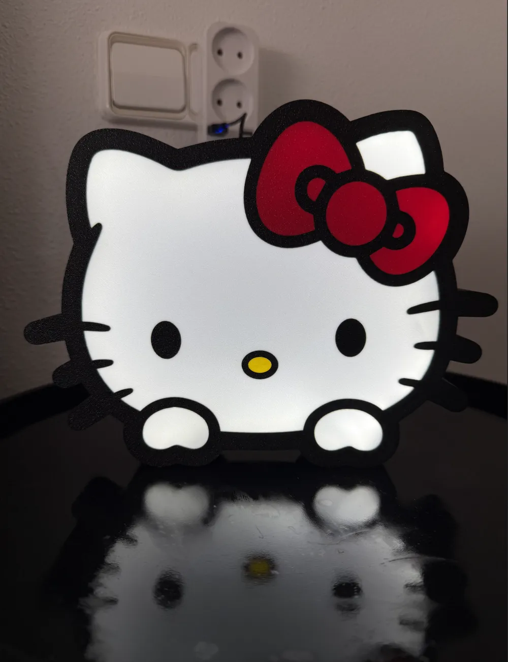 Hello Kitty Head Lamp - Free 3D Print Model - MakerWorld