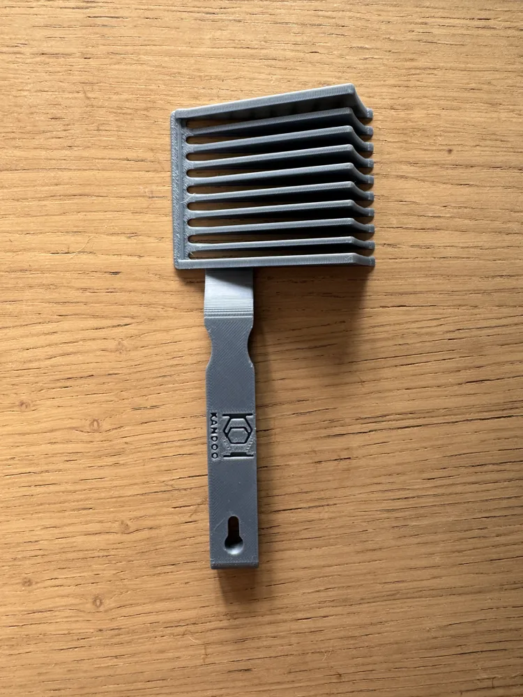 Ergonomic Fading Blend, Comb for DIY Haircuts - Free 3D Print Model ...