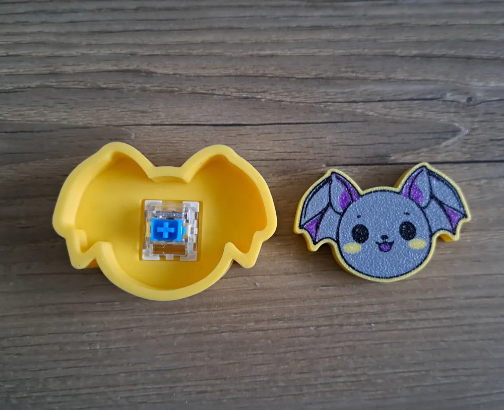 Cute Kawaii bat fidget clicker toy by creachick3d MakerWorld: Download ...
