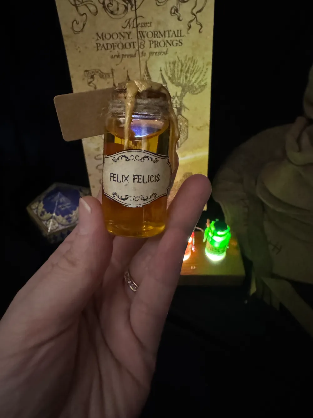 Luminous Harry Potter Potion Box by Flolly_Factory - MakerWorld