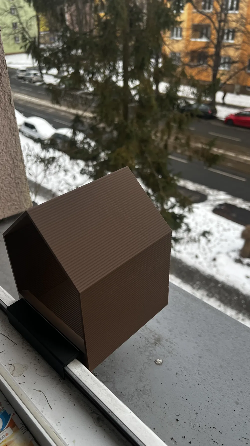 Birdhouse with holder for plastic windows - feeder - Free 3D Print ...