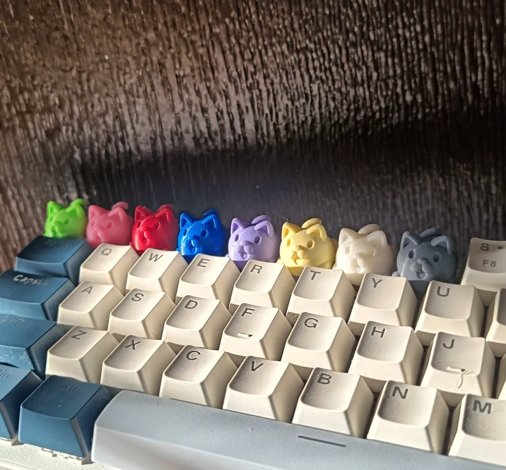 Gummy cat - Mechanical keyboard by Hiko 3D MakerWorld: Download Free 3D ...