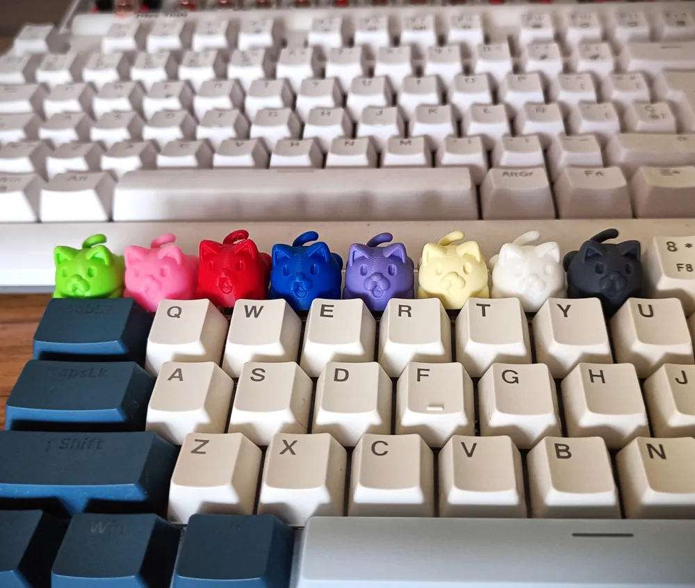 Gummy cat - Mechanical keyboard by Hiko 3D MakerWorld: Download Free 3D ...