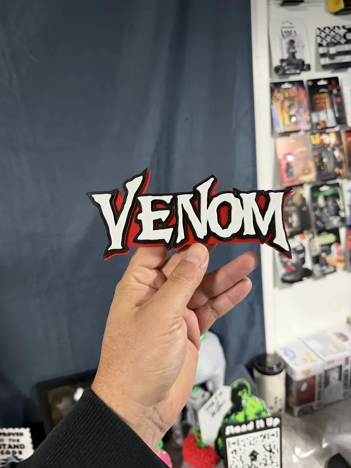 Magnetic Venom Logo - Free 3D Print Model - MakerWorld