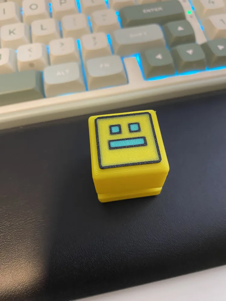 Geometry Dash Clicker Fidget Toy - Free 3D Print Model - MakerWorld