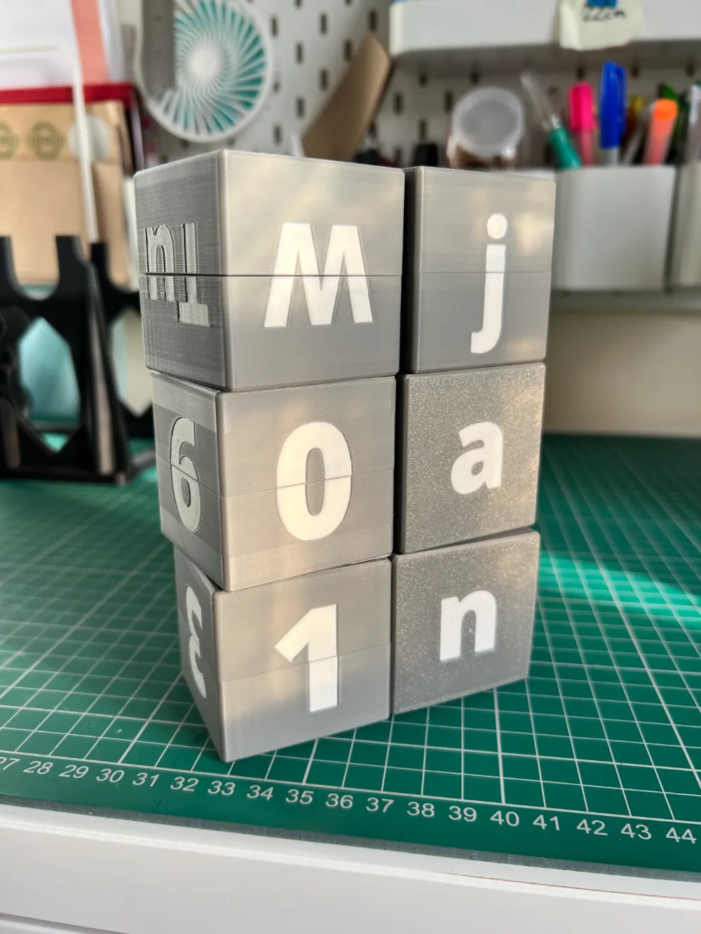 Calendar Stash Cubes by Jameswatts1990 - MakerWorld