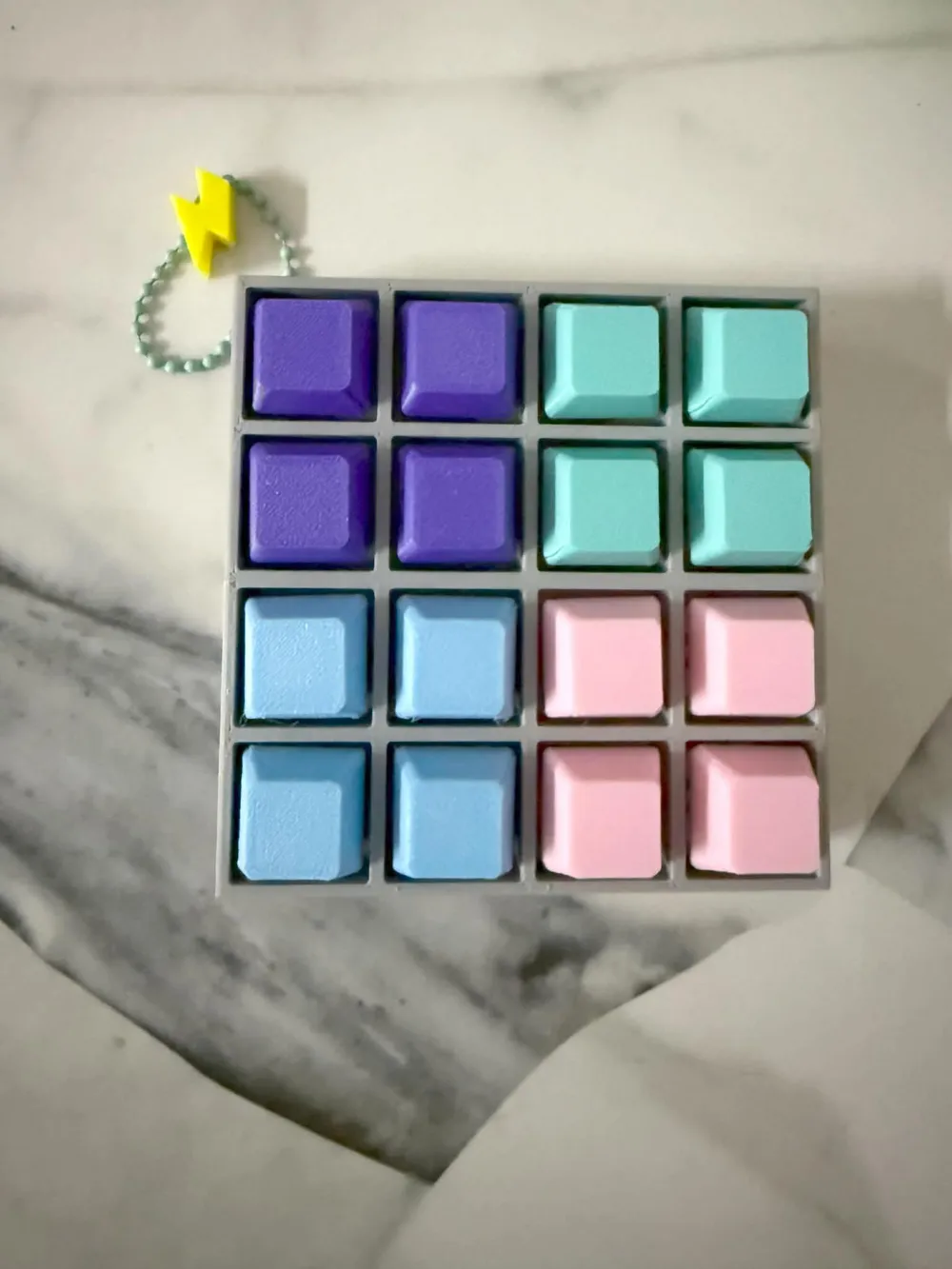 4x4 fidget clicker - Free 3D Print Model - MakerWorld