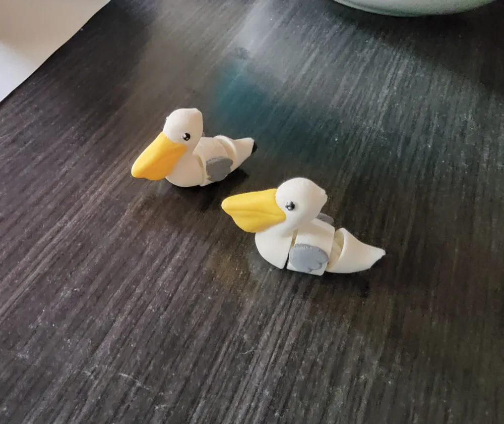 mini flexi Pelikan – Kostenloses 3D-Druckmodell – MakerWorld
