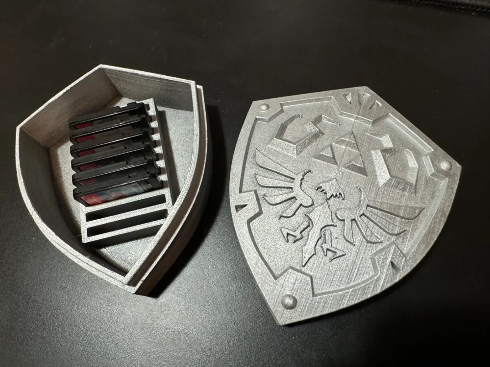 Zelda Hylian Shield Nintendo Switch Game Holder by Erubesu Design ...