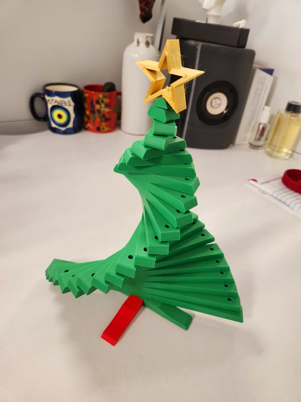 Twisted Christmas Tree by BEAMink - MakerWorld