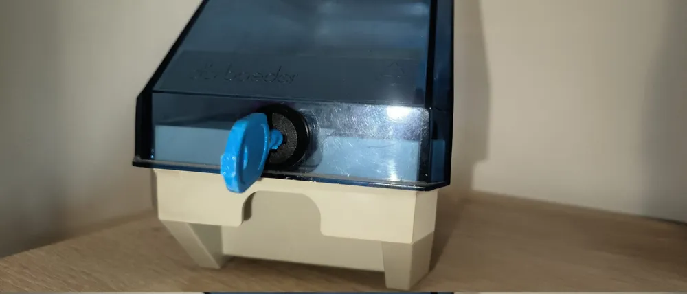 Floppy Disk Box Repair Kit - Free 3D Print Model - MakerWorld