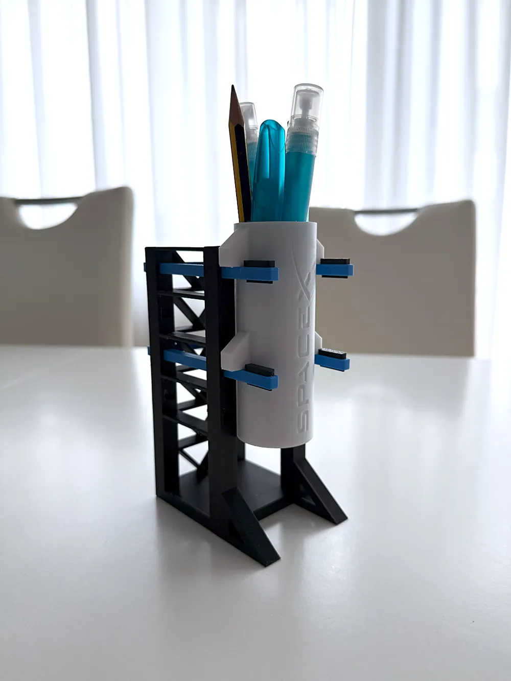 SpaceX pen holder - no AMS required by MintCola - MakerWorld