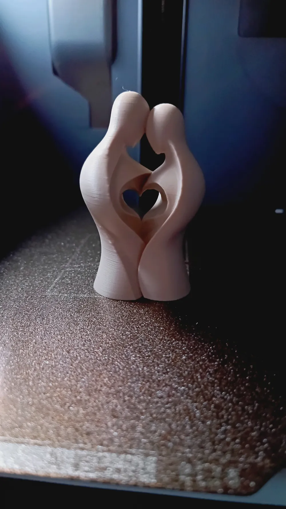 Connected Couple - Abstract Couple Sculpture with Heart - Free 3D Print ...