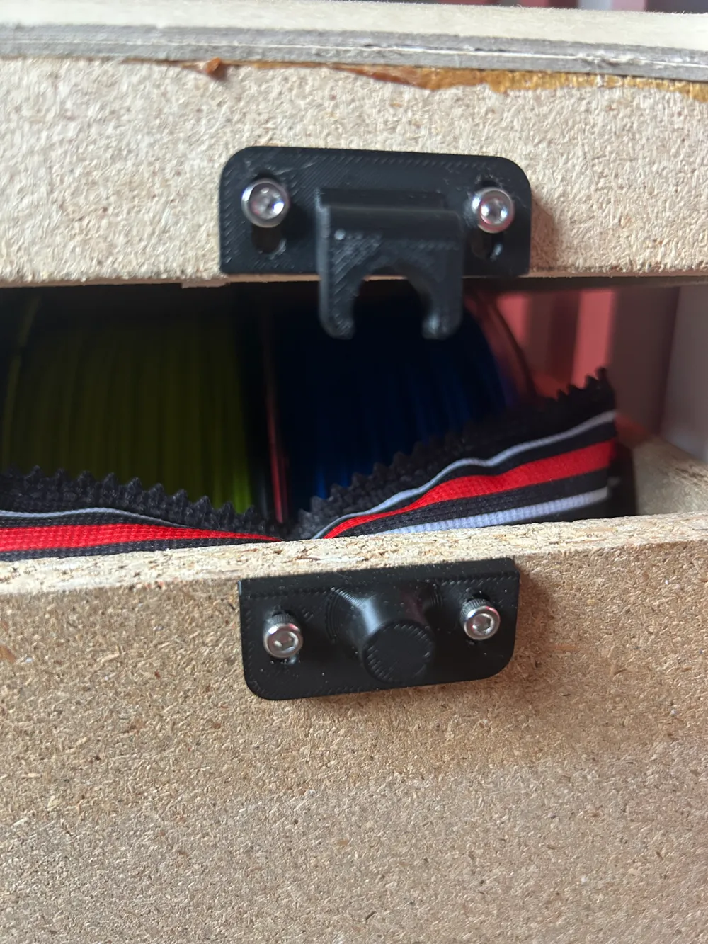 Interlocking Closure by Pierfrancesco Paino - MakerWorld