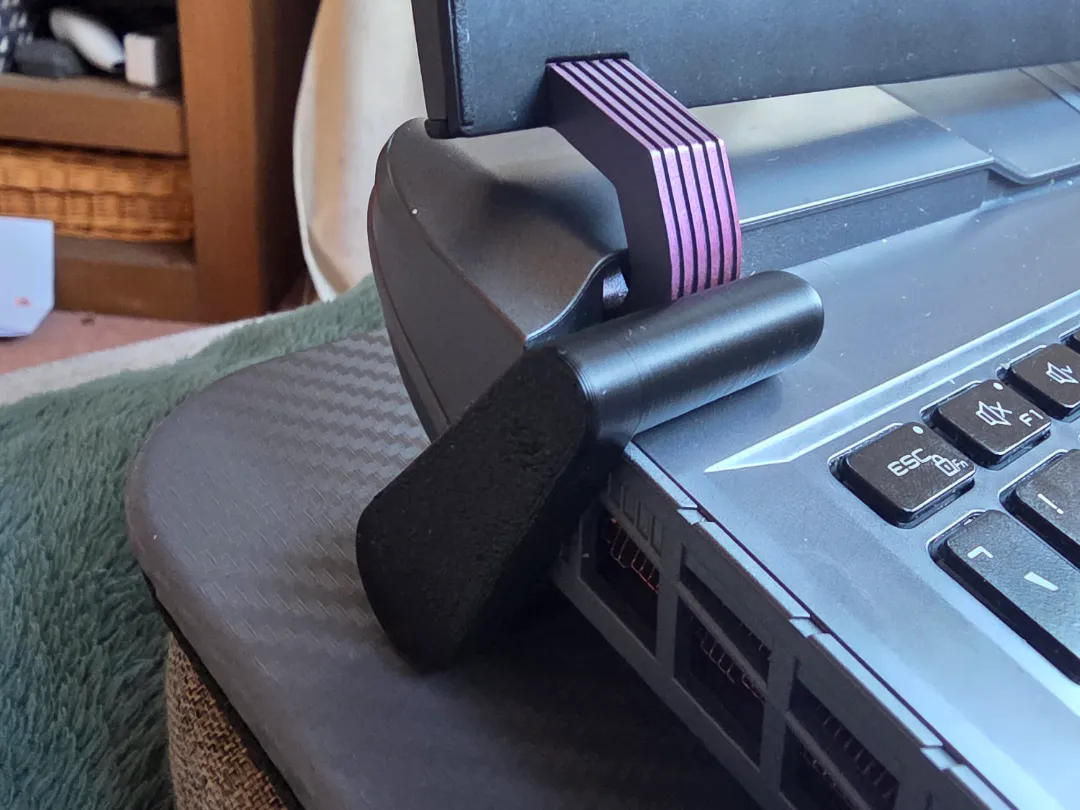 Laptop stand - Riser for cooling - Longer size - Free 3D Print Model ...