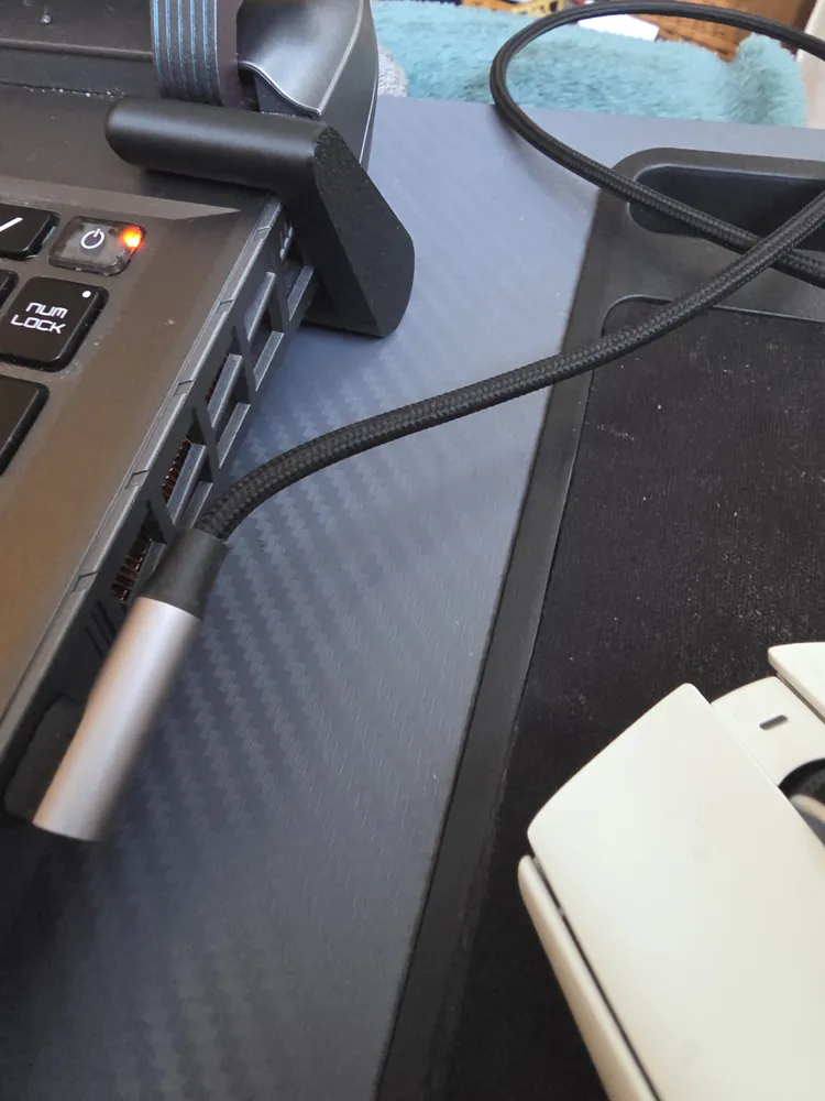 Laptop stand - Riser for cooling - Longer size - Free 3D Print Model ...