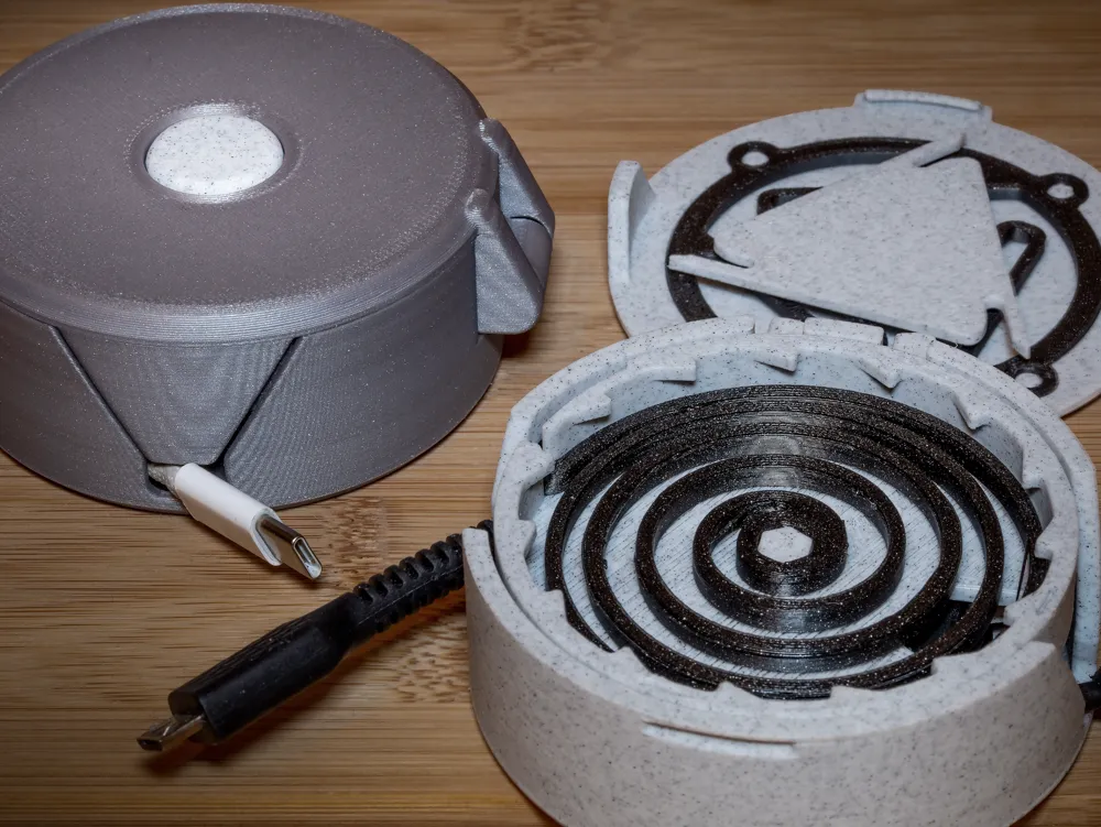 Retractable Cable Organizer V2.0 - With Stop by Matthew Ghost - MakerWorld