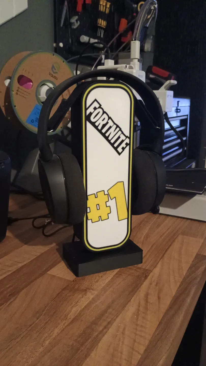 Fortnite headset lightbox faceplate by 3DealityDesigns24 - MakerWorld