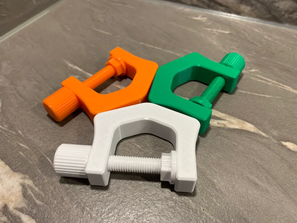 Corner Clamp Strong - Free 3D Print Model - MakerWorld