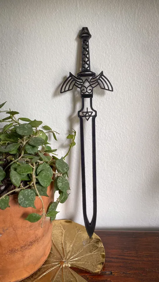 LoZ Master Sword Plant Trellis by acerqua1 MakerWorld: Download Free 3D ...