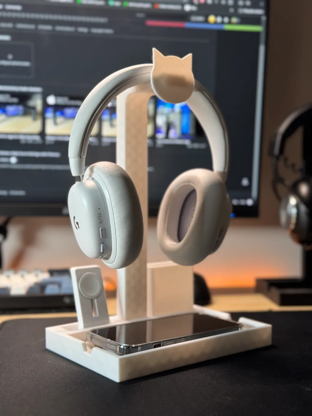 Modular Headphones Stand (with phone stand) - Free 3D Print Model ...